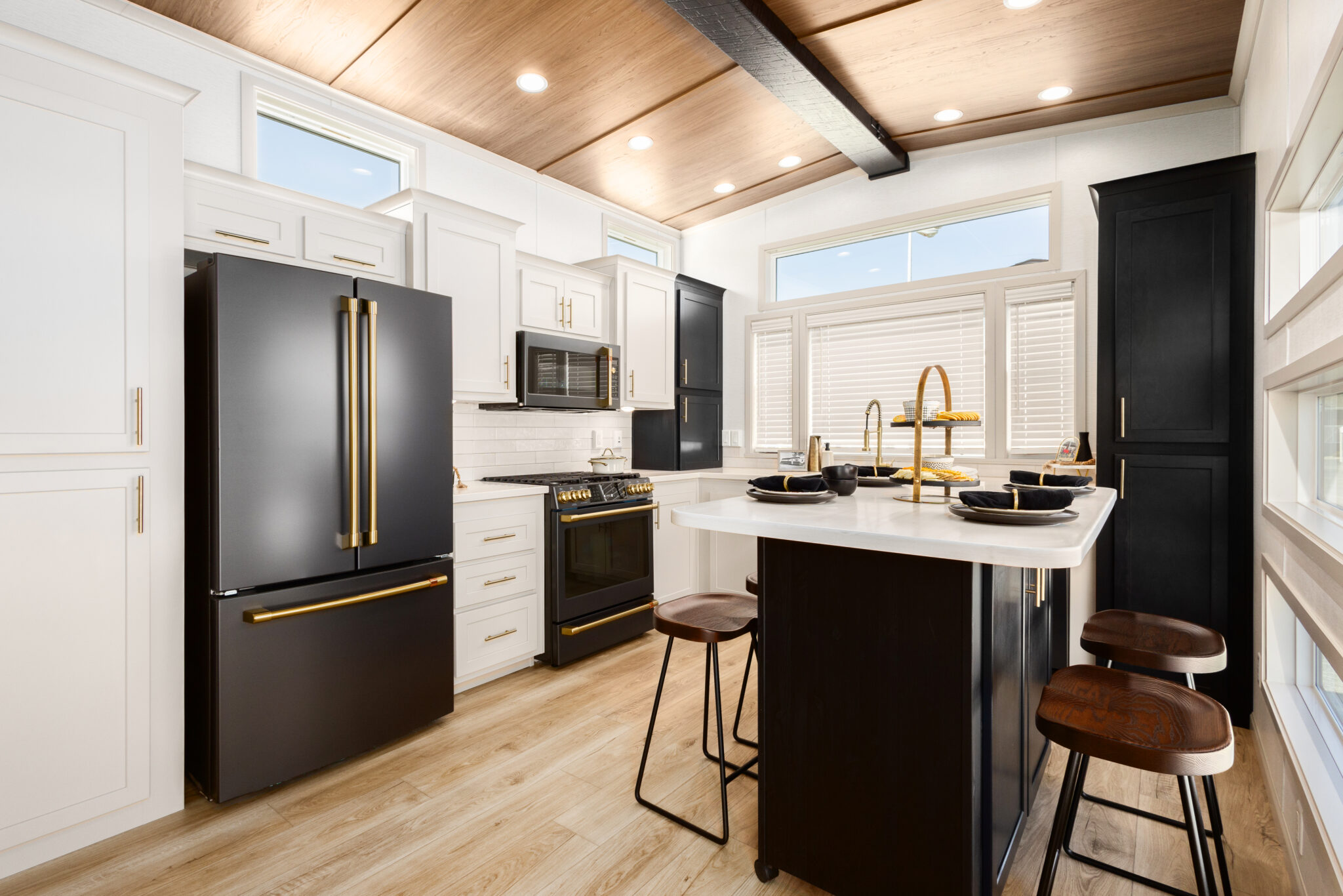 Home - Kropf Park Model RVs